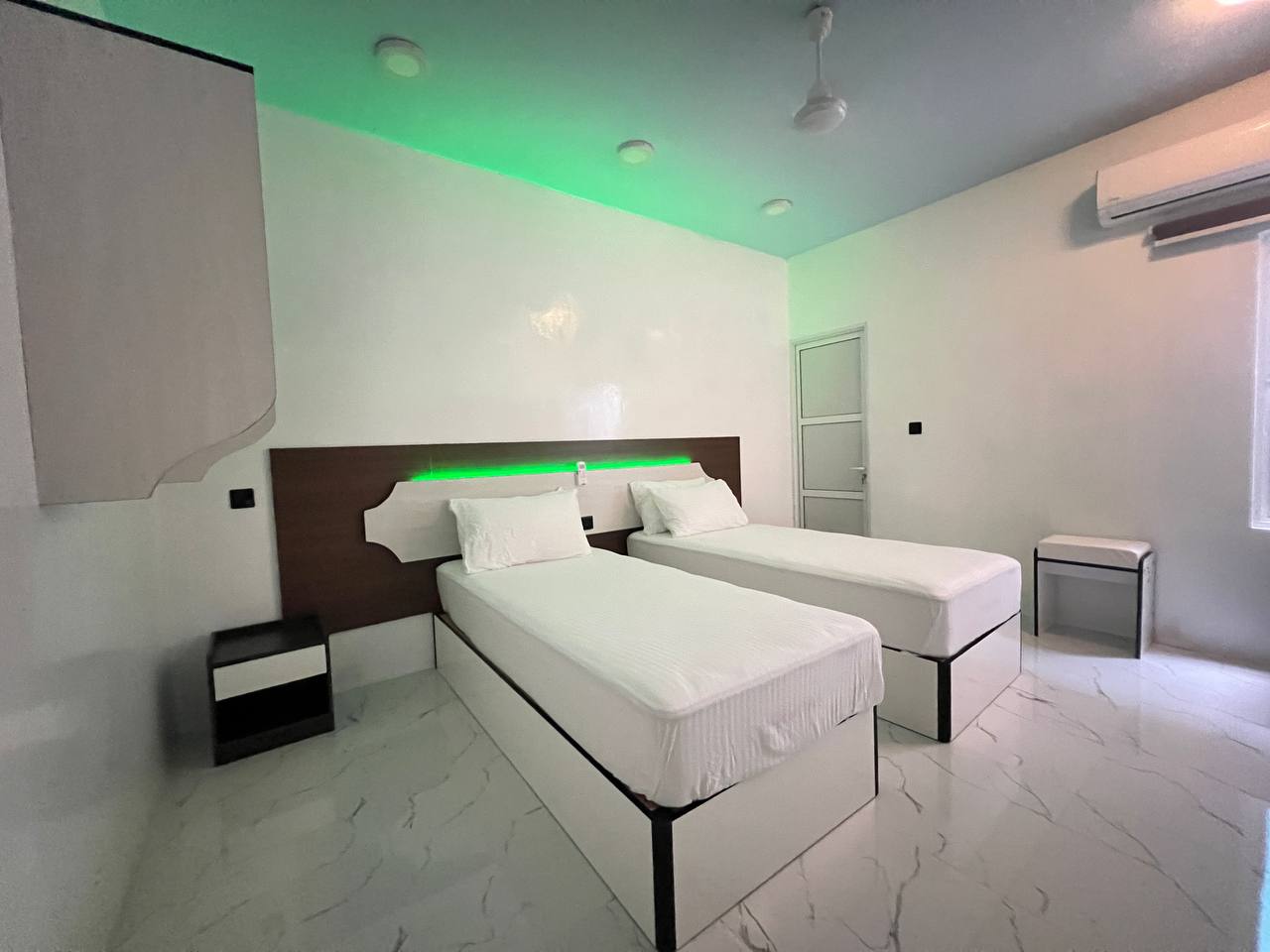 Delexus Double Room - Skyinn Omadhoo